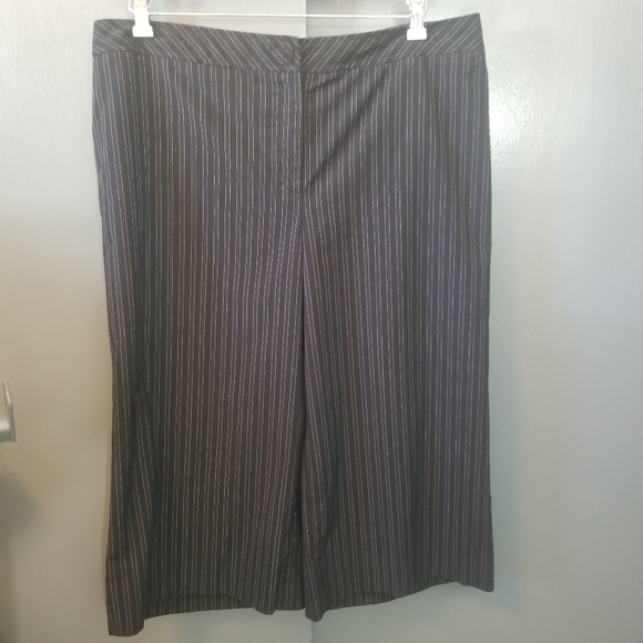 Covington | Pants & Jumpsuits | Gaucho Style Dress Pants | Poshmark